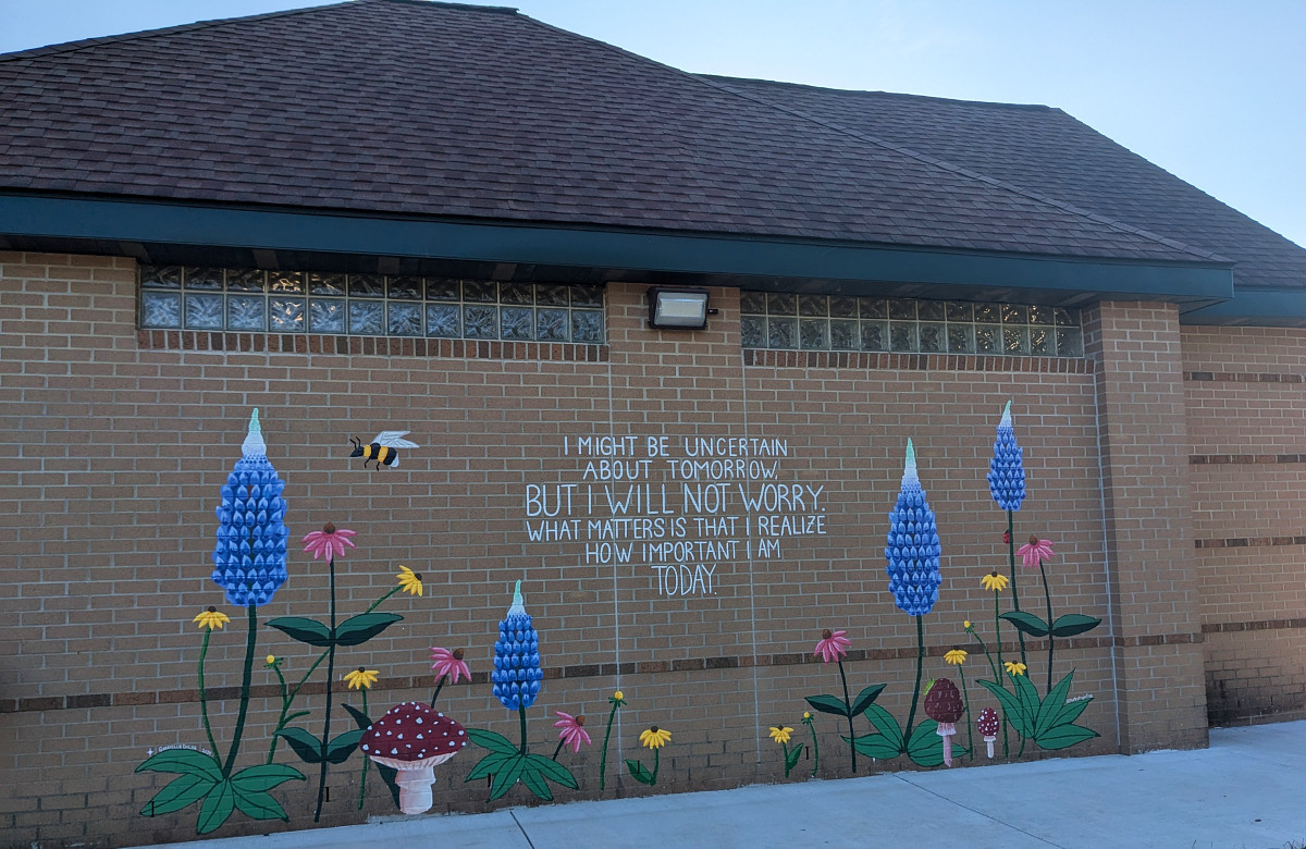 Photo of the Week: New Mural at Heritage Park - Lireo Designs