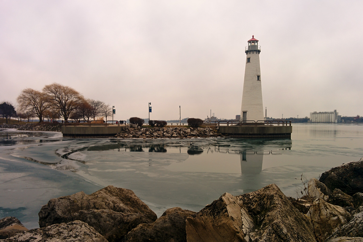 Photo of the Week: William G. Milliken State Park Lighthouse - Lireo ...