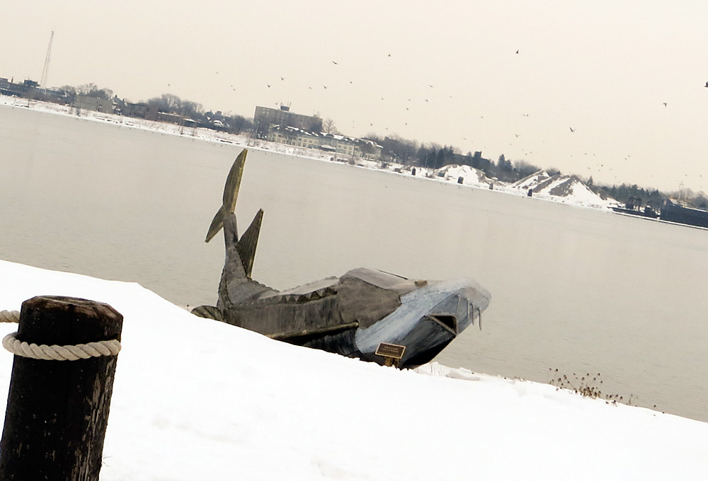 Photo of the Week: Stella Clair, Blue Water River Walk - Lireo Designs