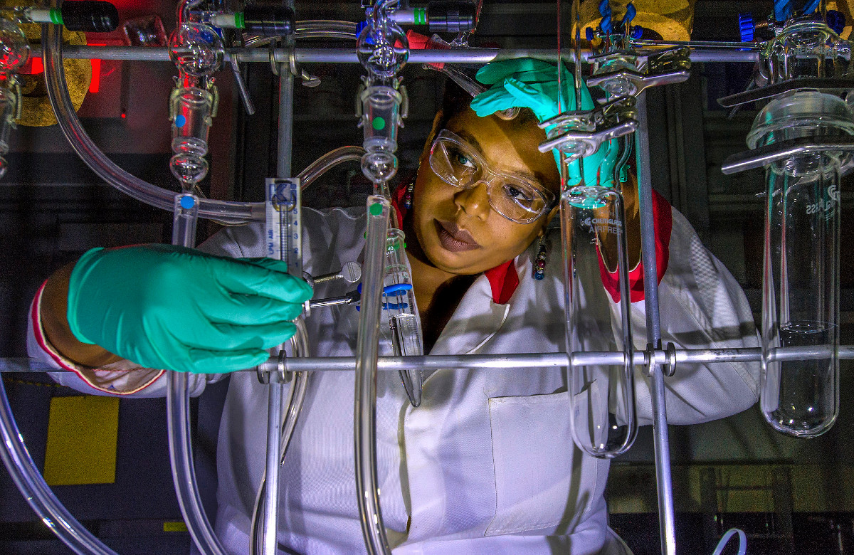 57% of Americans Say Science Has a Positive Effect on Society - Lireo ...